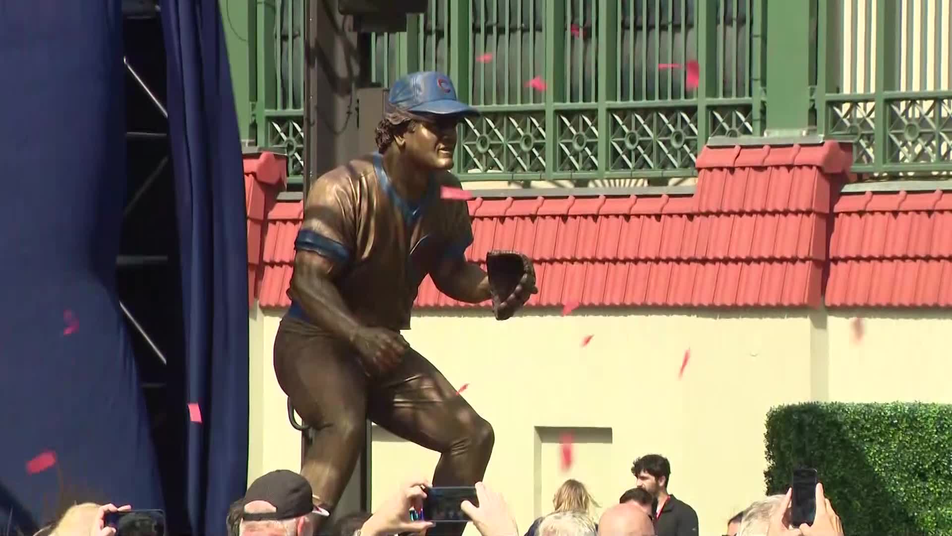 Cubs unveil statue for Ryne Sandberg – WGN-TV