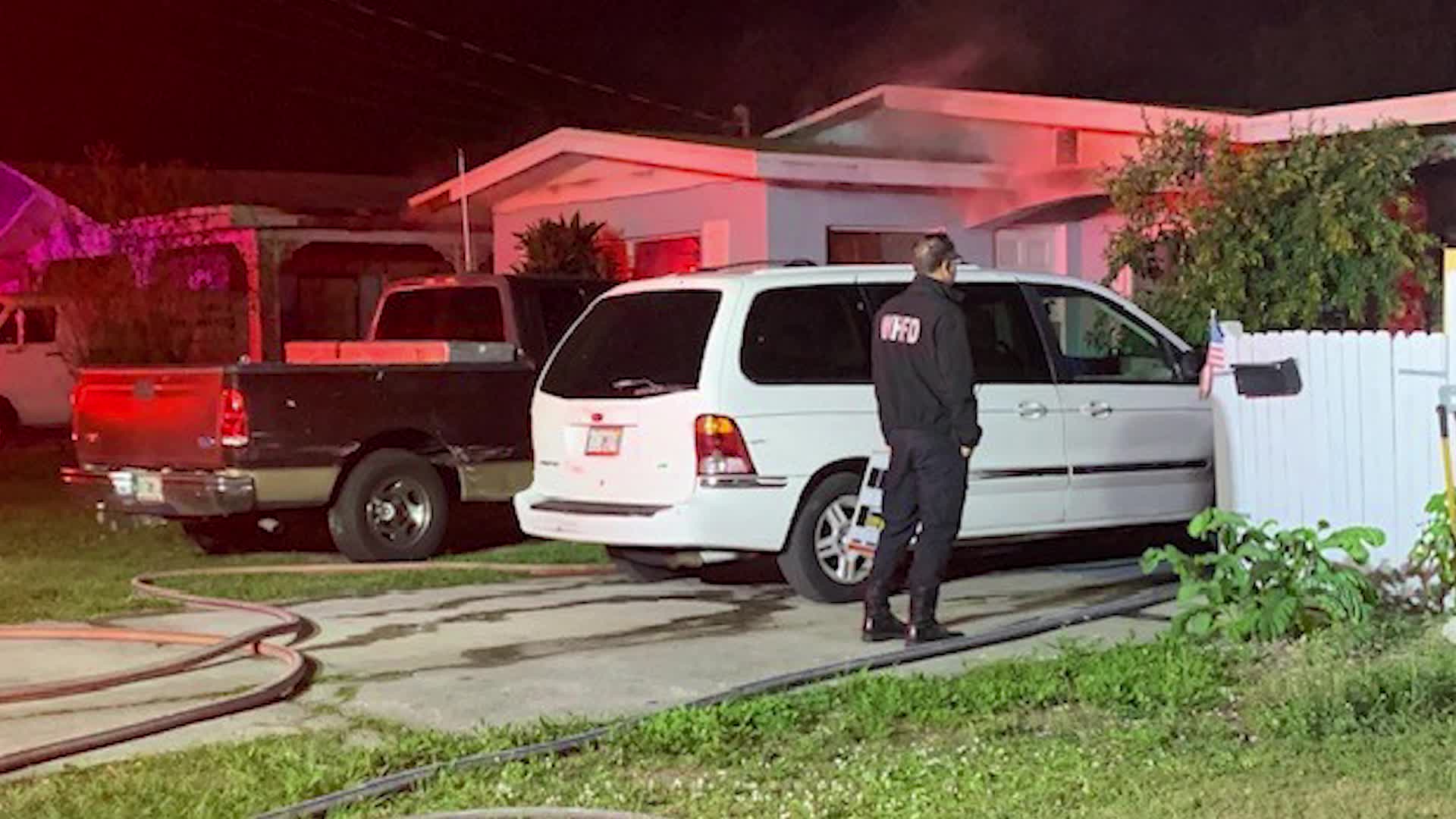 Winter Haven house fire displaces six people – WFLA