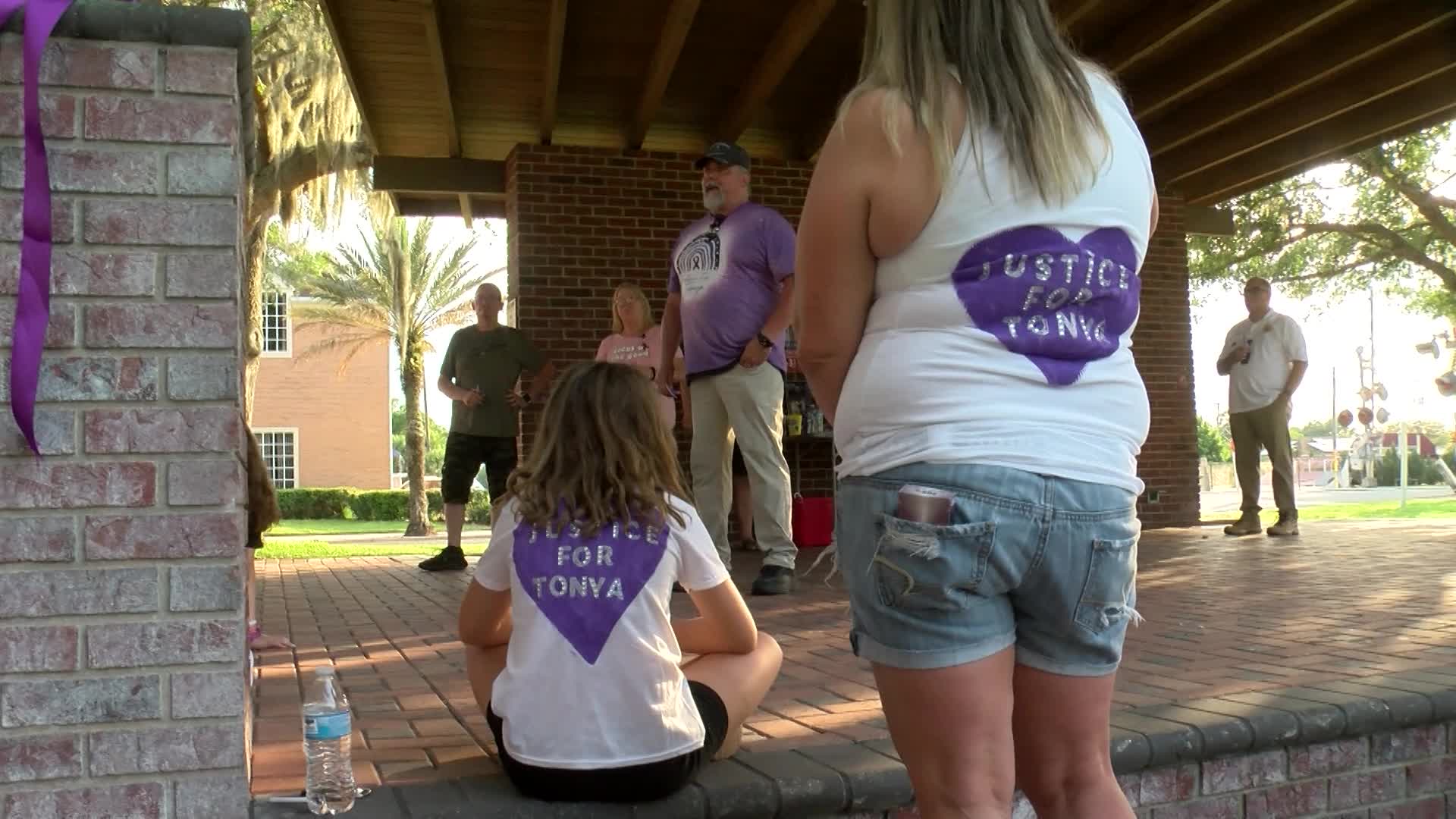Vigil held for anniversary of Tonya Whipp disappearance – WFLA