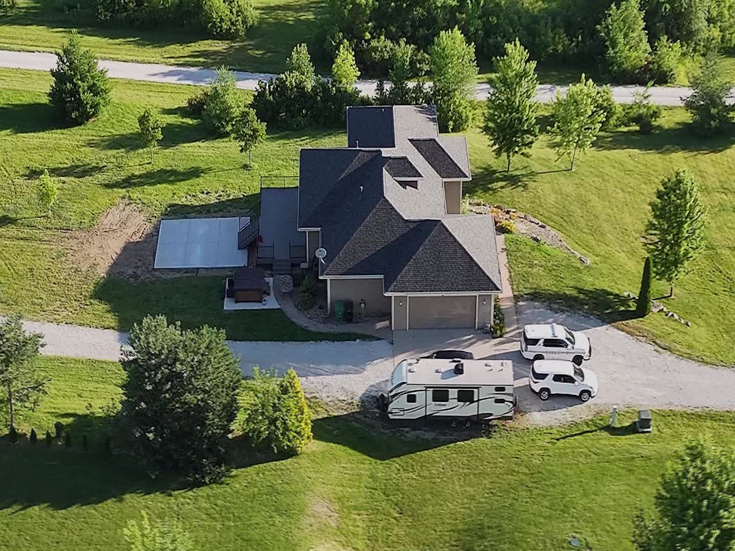 Drone13: Scene video of Runnells homicide investigation – who13.com