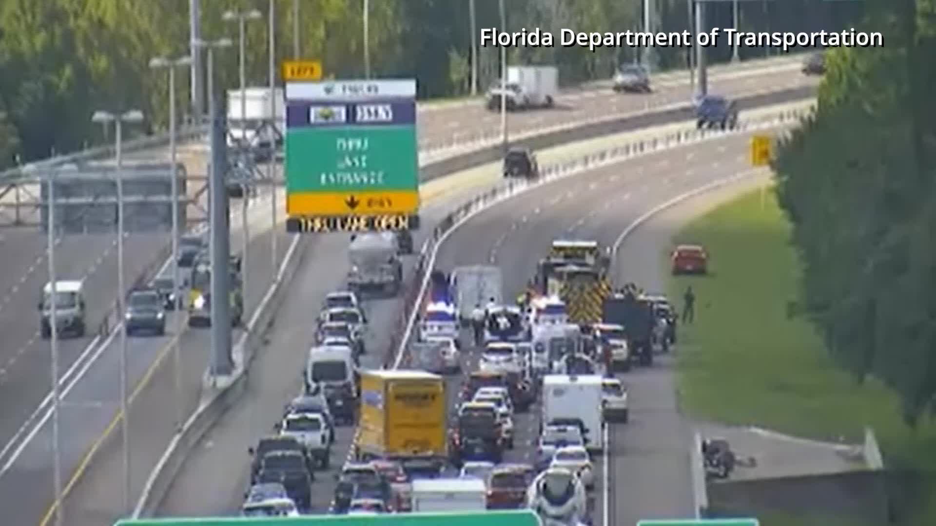 Deadly crash on Veterans Expressway snarls traffic – WFLA