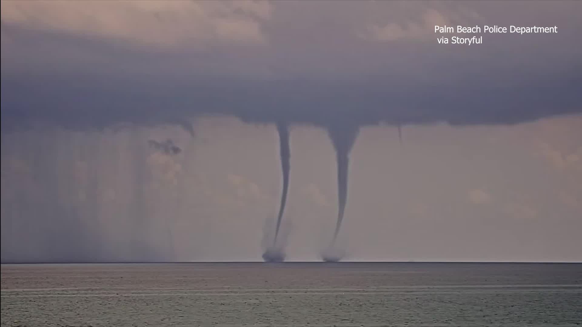 Twin waterspouts spotted off coast of Florida – WFLA